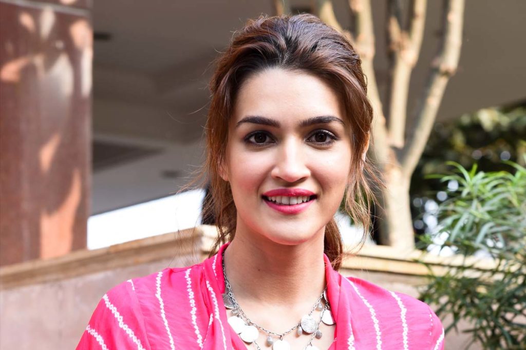 Kriti Sanon Wiki- Age, Height, Movies, Boyfriend, Biography & More - Baggout