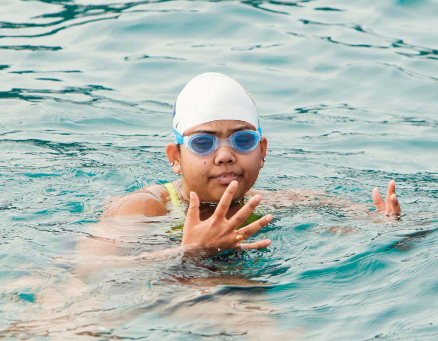 Bhakti Sharma Record Maker Swimmer – Wiki, Bio, Family - Baggout