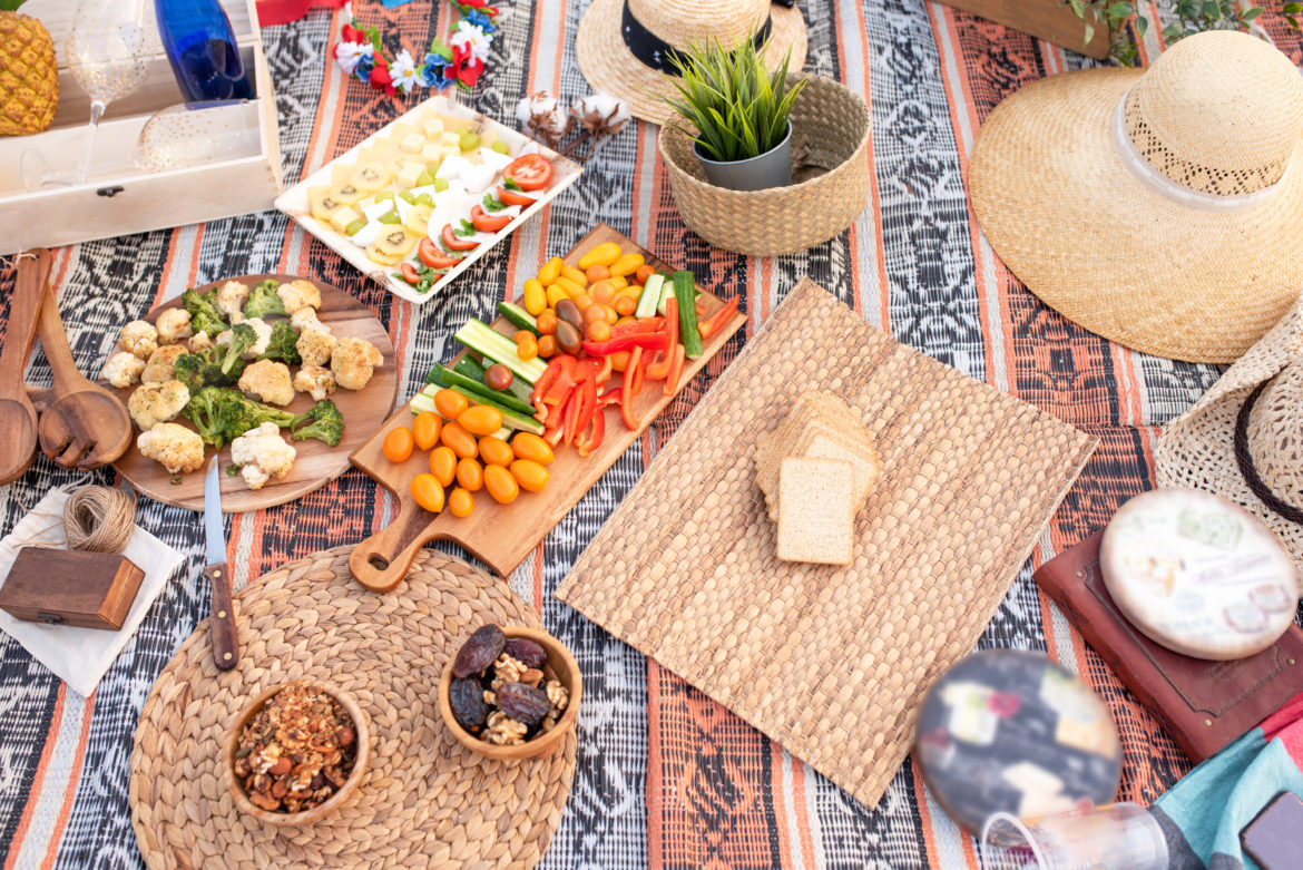 Tips For Creating An Eco-Friendly Party - Baggout