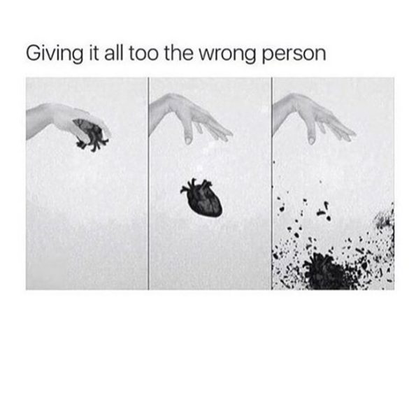 30 Best Sad DPs for WhatsApp & Instagram - Baggout
