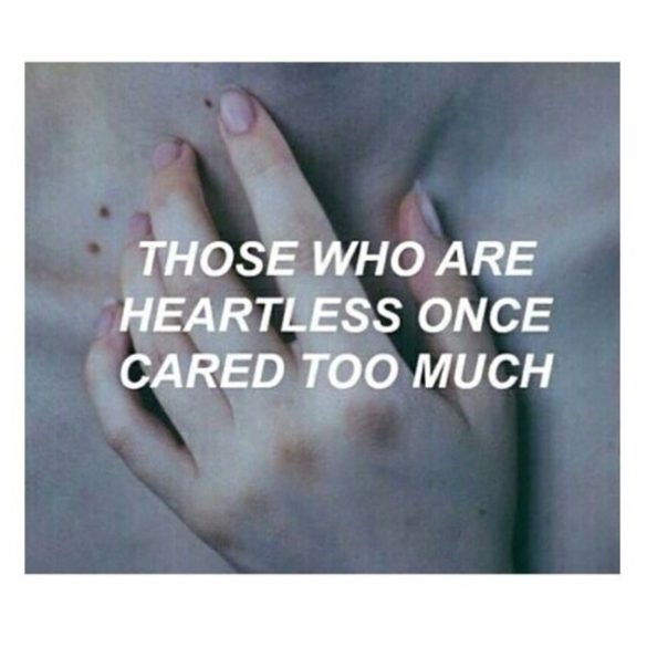 30 Best Sad DPs for WhatsApp & Instagram - Baggout